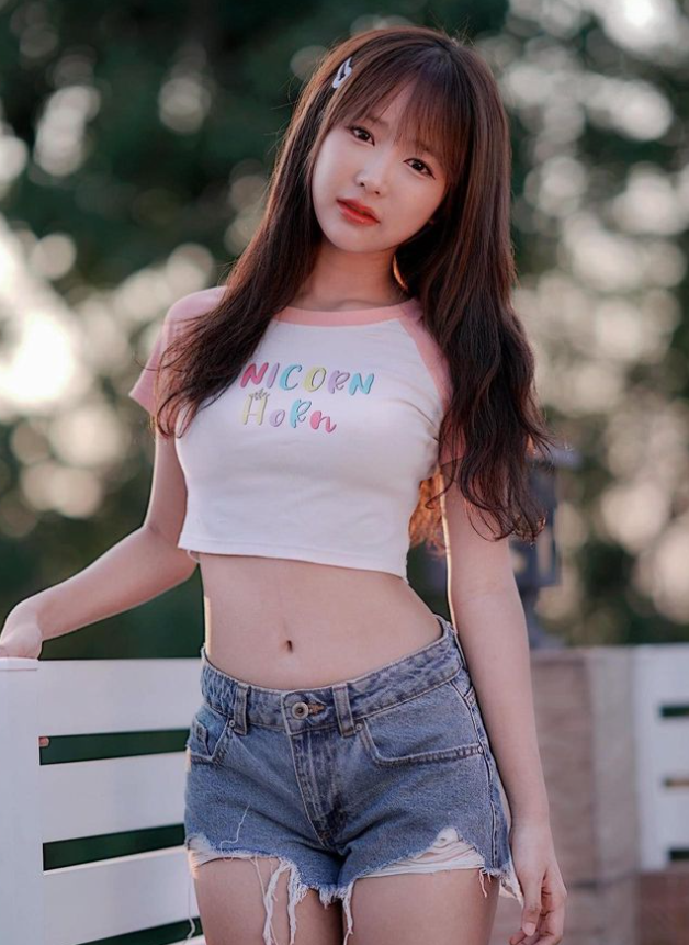 เปิดวาร์ป มินตัน ดิ๊งด่อง เน็ตไอดอล สาวน่ารัก ใครชอบ ห้ามพลาด!!!